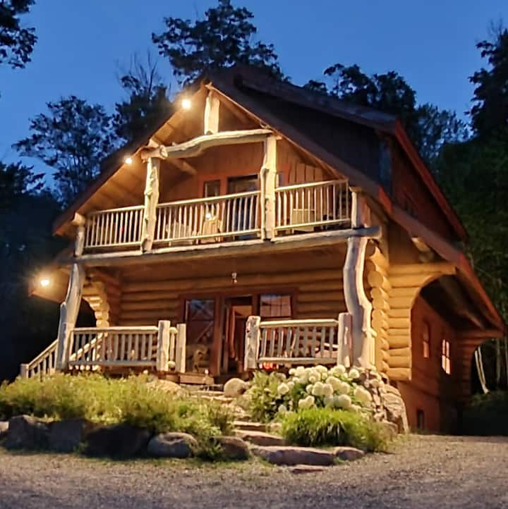 Authentique Et Chaleureux Chalet En Bois Rond - Laurentides