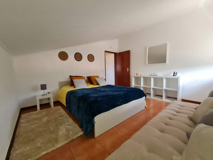Alojamento Encantador Com Três Vistas Da Serra - Sintra