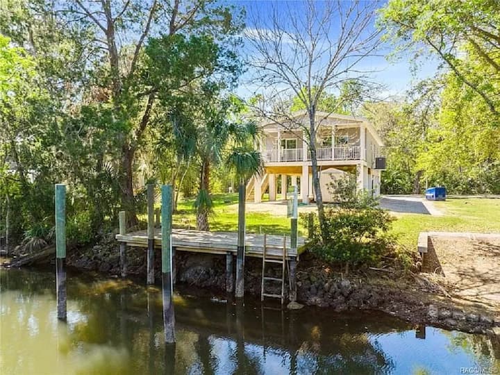 Waterfront Home With Dock And Boat Ramp - Crystal River, FL
