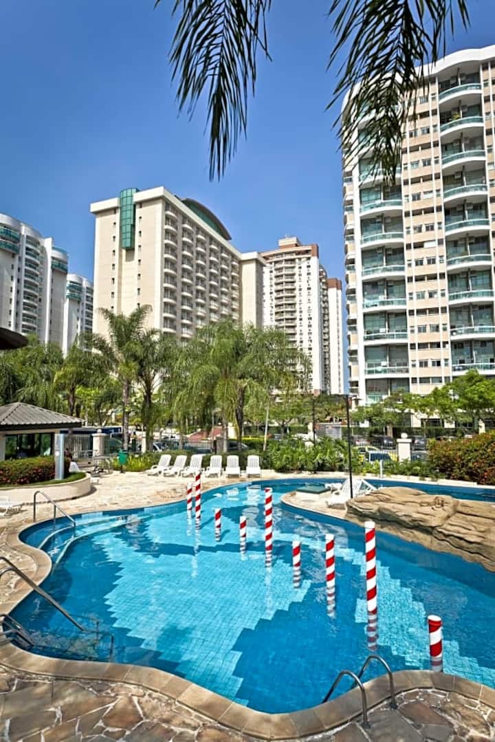 Flat 2 Camas De Solteiro No Melhor Ponto Da Barra - Rio de Janeiro