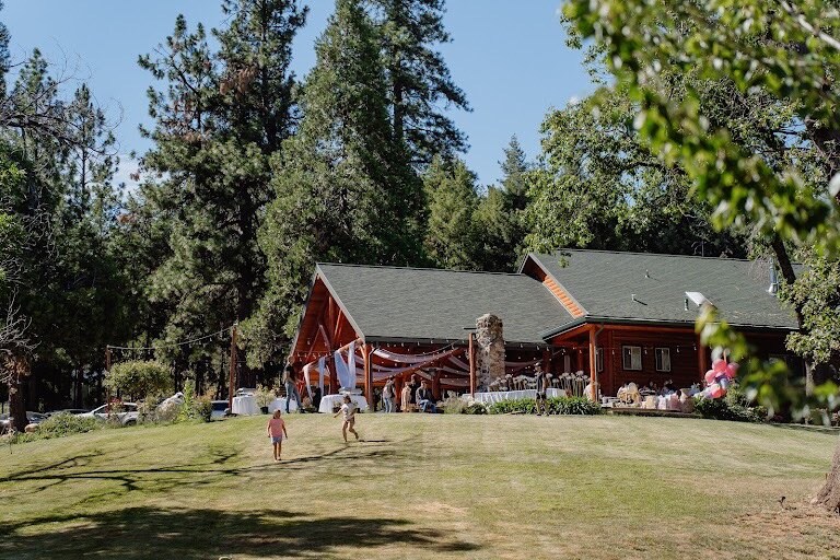 Breathtaking Pond View/ 3 bedroom Lodge - Houses for Rent in Georgetown ...