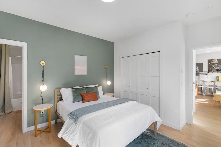 Ringo's Sweet Suite - 84 Walkscore - Loyal Heights - Seattle