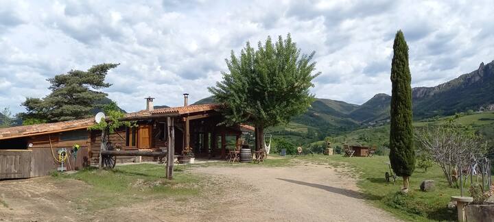 Chalet Pleine Nature Gorges Du Tarn 6 Hectares - Gorges du Tarn