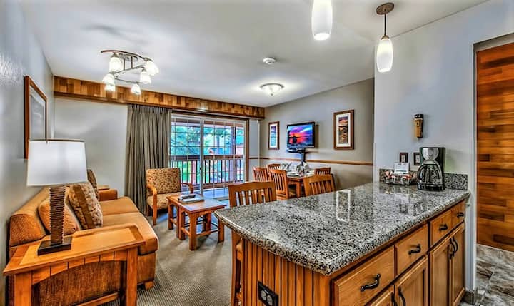 Tahoebeachskionlake-2bdrm-6ppl Tb2b - South Lake Tahoe, CA
