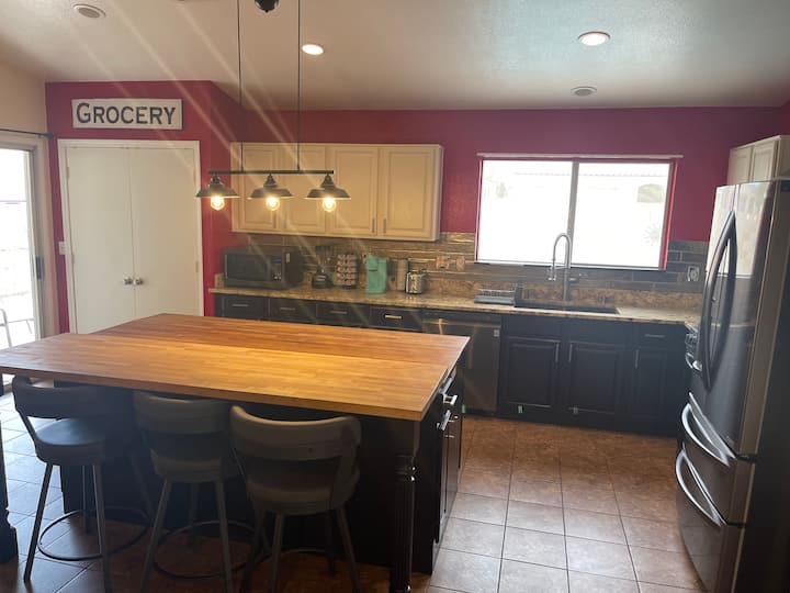 Hideaway Haven - North Las Vegas, NV