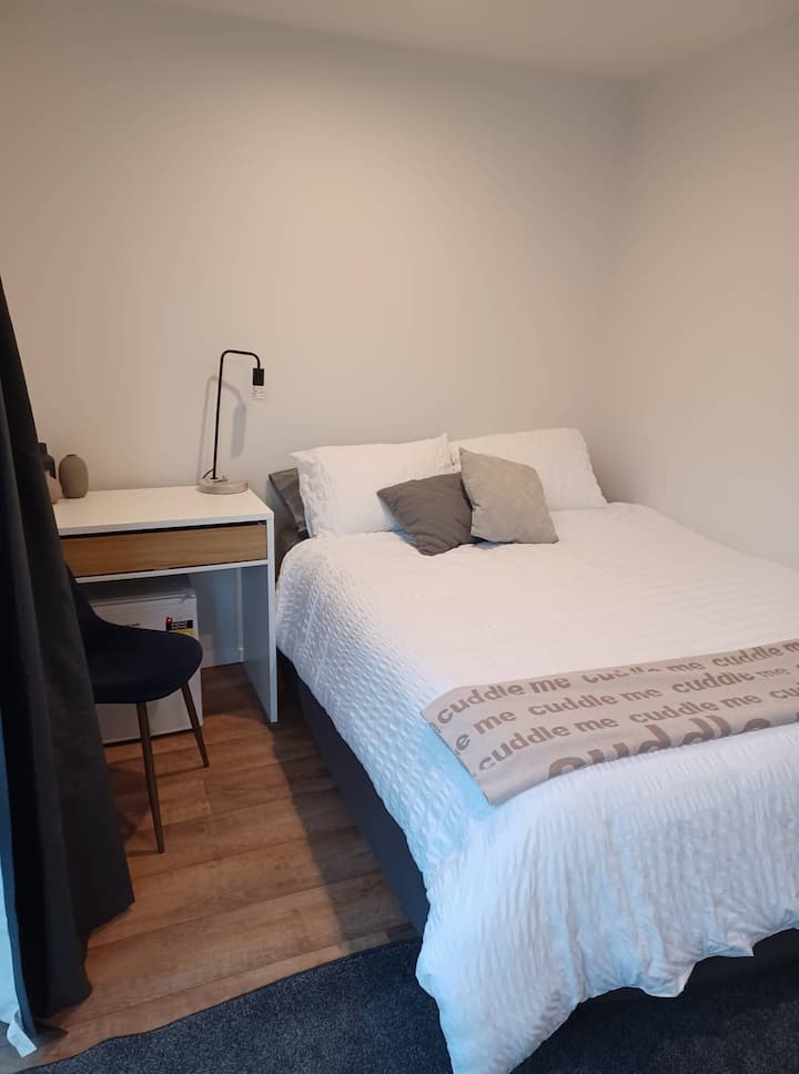 Tui Hideaway - Sleepout Studio In Mount Maunganui - Tauranga