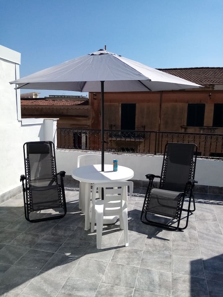 Alla Terrazza Di Piero E Nicole Ti Aspettiamo - Palermo