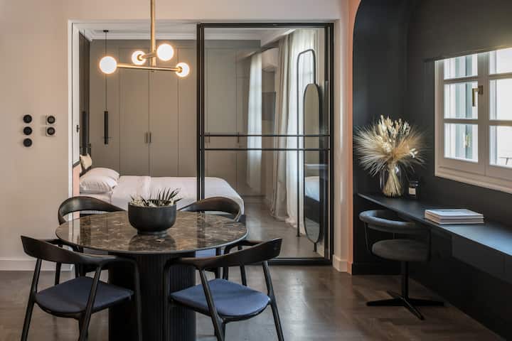Executive Suite | 72 Ad Suites - Thessalonique