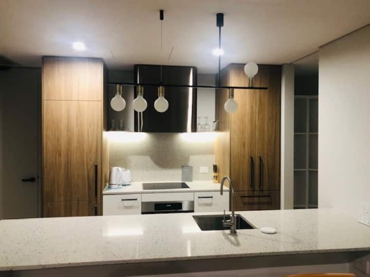 Luxurious Unit Close To Manuka & Parliament House - Canberra