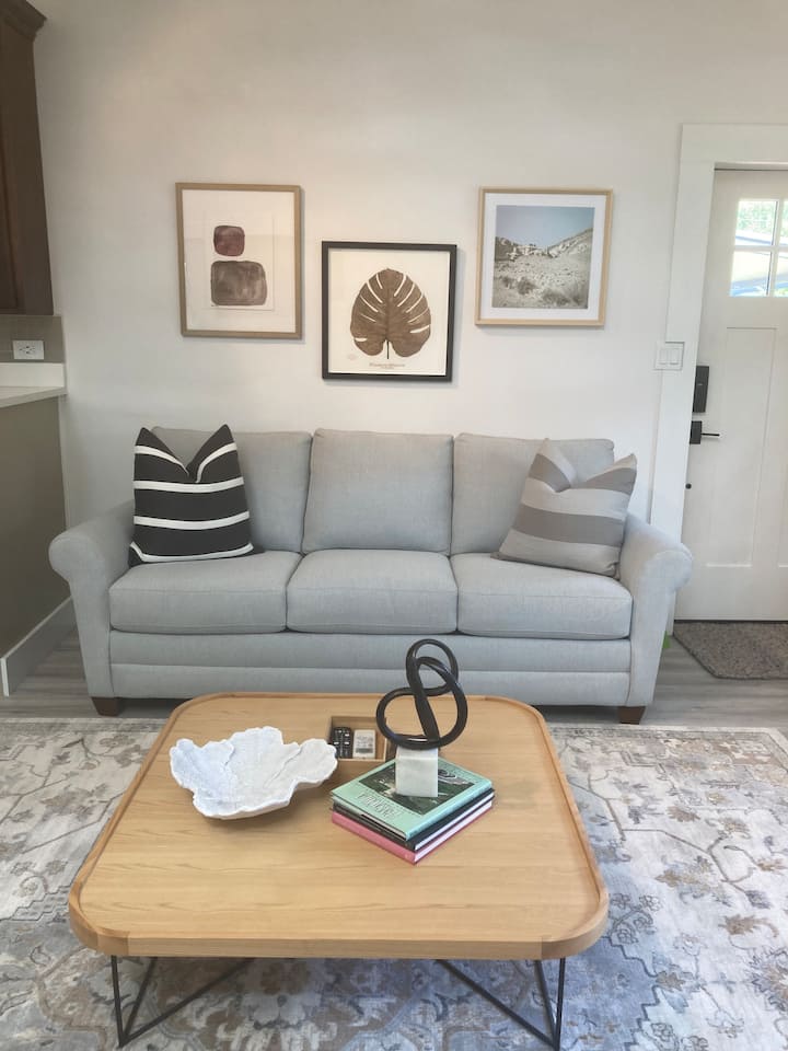 Cozy Modern Studio-everything You Need - Pensacola, FL
