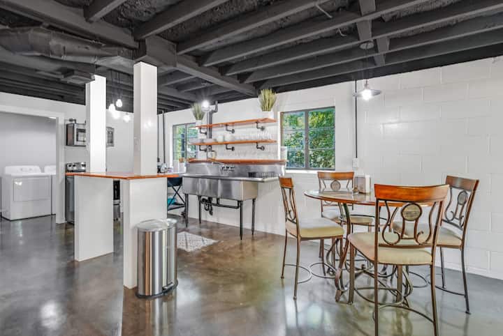 Five Points Modern Charmer - Athens, GA