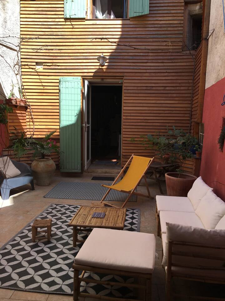 Maison De Ville Sud Luberon Avec Cour Intérieure - Pertuis
