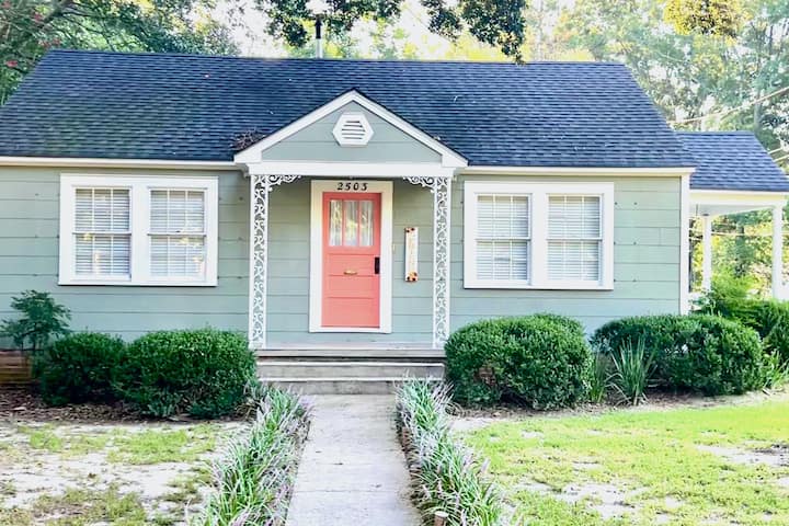 Southern Charm - 5 Minutes To Town. Summer Sale! - Laurel, MS