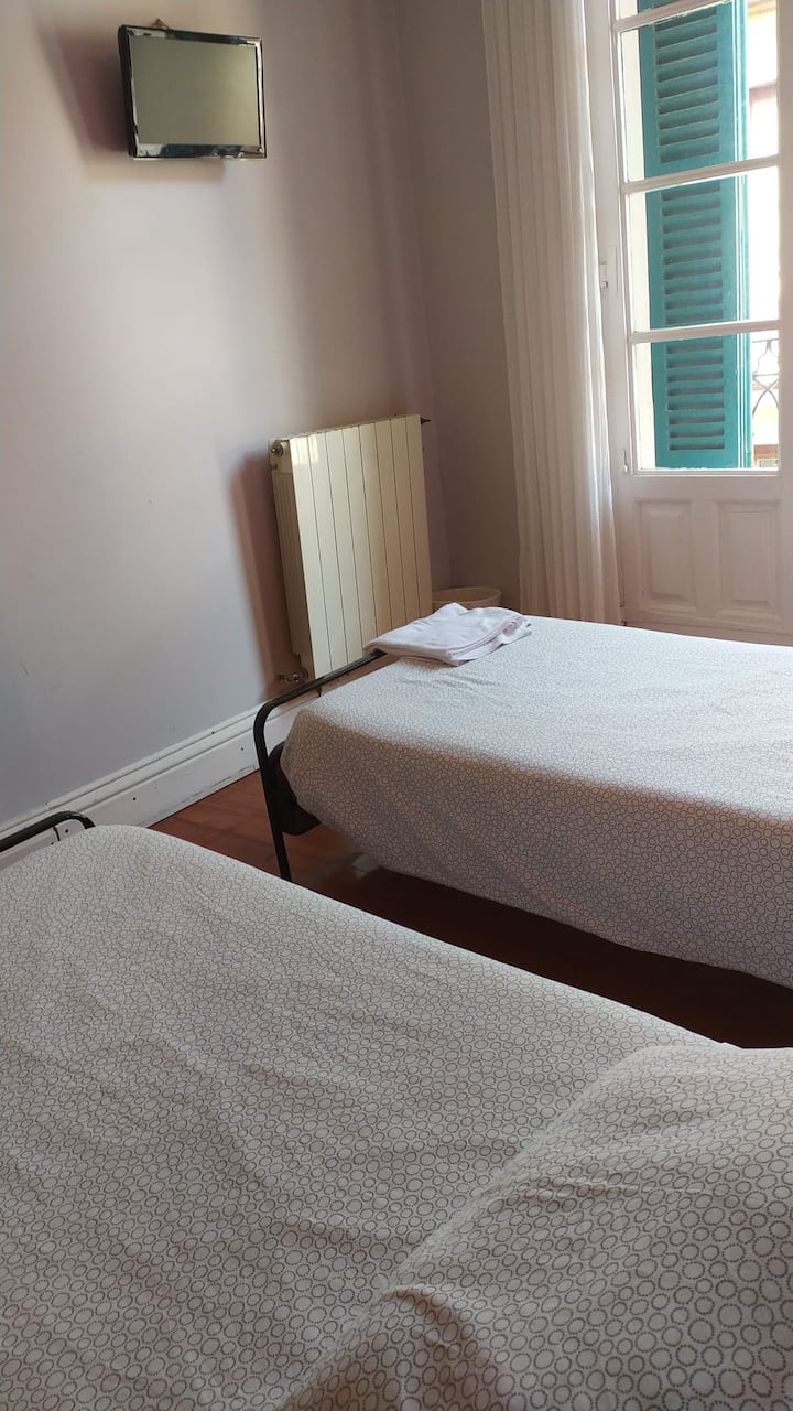 Pension Manoli Hab 1 Con Wifi - Bilbao