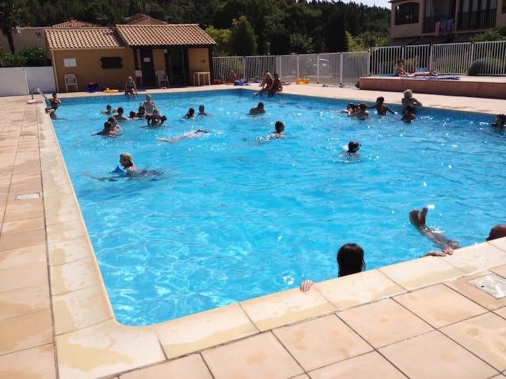 Maison Tout éQuipée, Avec Piscine Et Boulodrome - Leucate