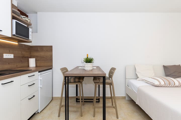 Studio Apartment Near The Beach - Zaton
