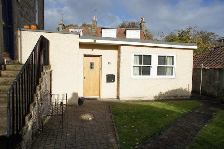 Kinnessburn Cottage, St Andrews - St Andrews