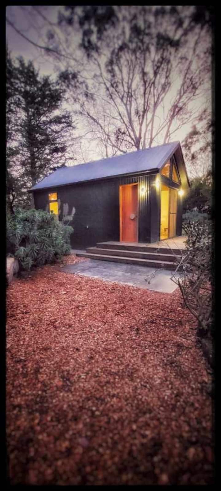 Banksia Mt Macedon -  Modern Country Retreat - Macedon