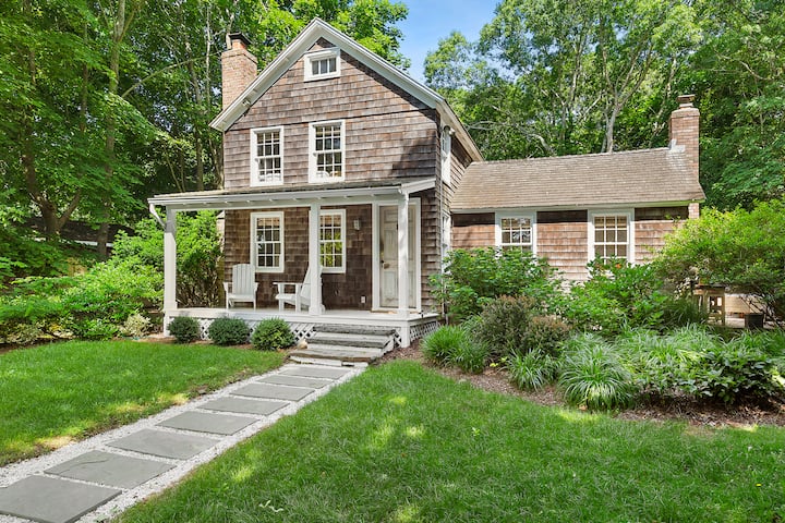 East Hampton Historic Home - The Hamptons, NY