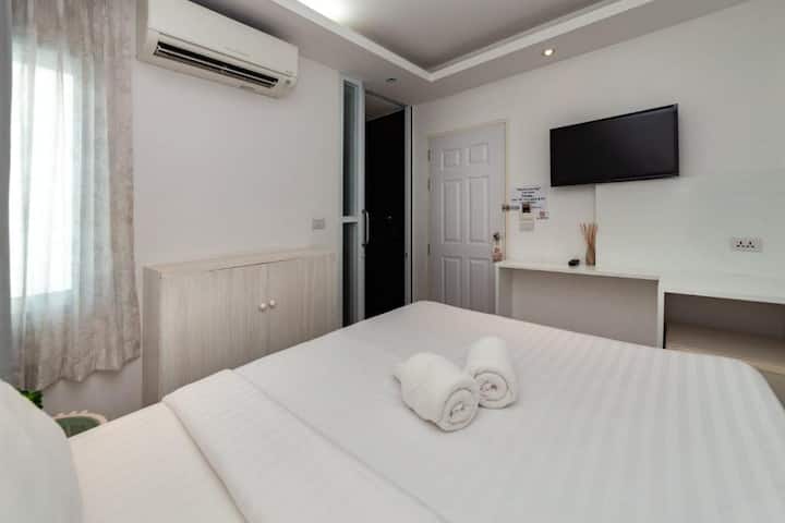Baan Poon Apartment Standard Room - Ko Samui