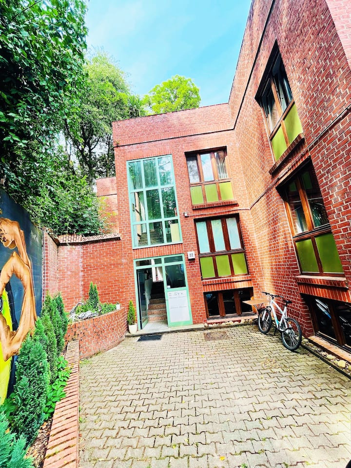 Green Apartment - Stuttgart