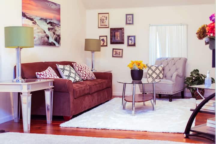 Morningside Work Hub 4 Beds/2br, Fiber Internet - Sioux City, IA