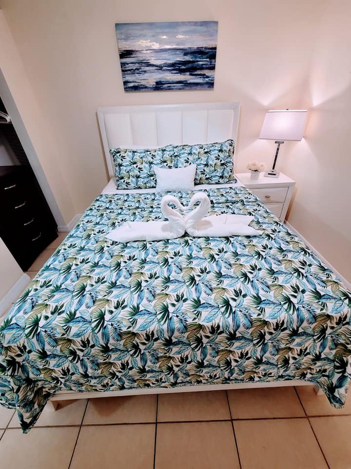 Rotonda Del Amor - Kissimmee, FL