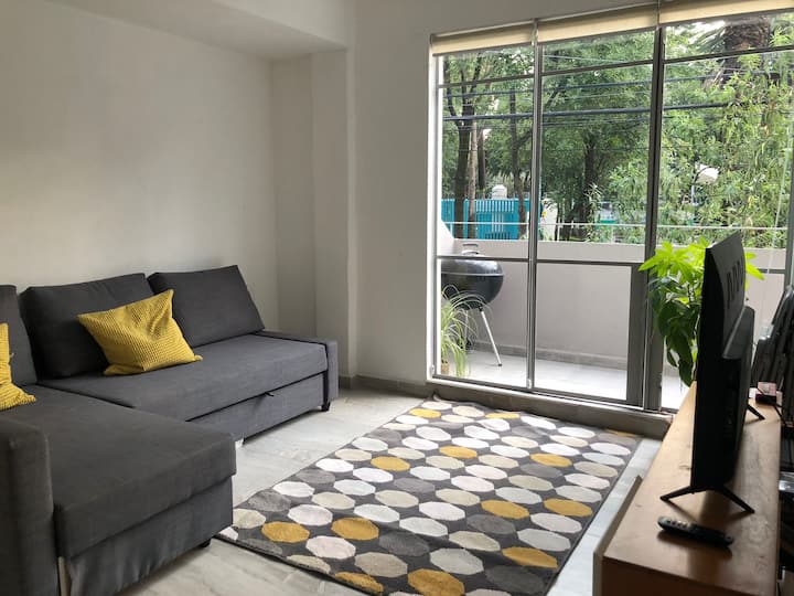 Park Front Apartment With Large Balcony - Ciudad de México