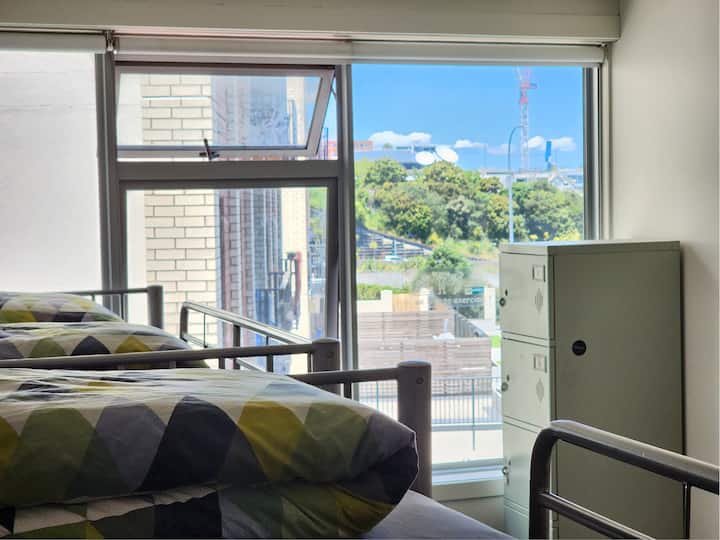 Bed In 6-bed A/c Female Share Dorm | Open Window - Auckland