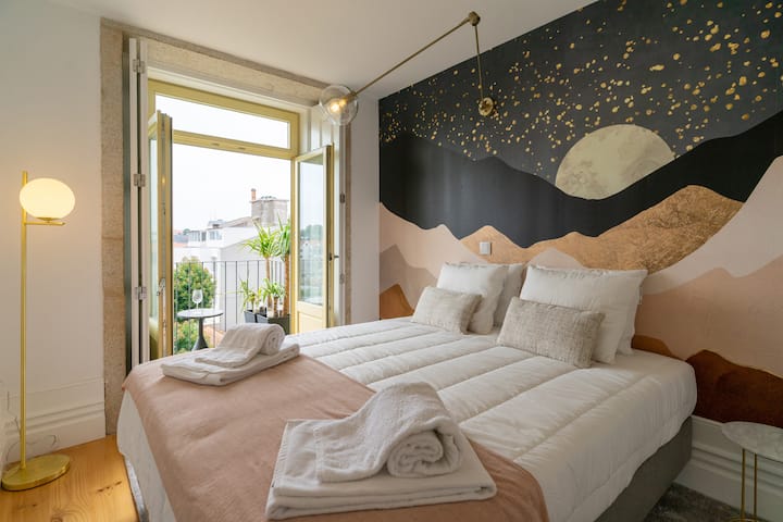Great Flat W. Balcony On Iconic Pedestrian Street - Porto