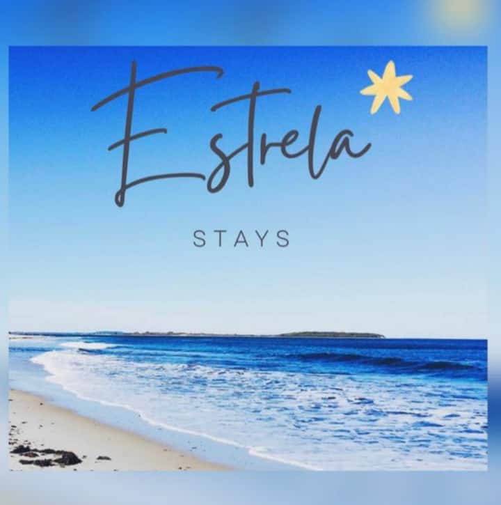 Estrela Stays Double Room+ Private Bathroom +Patio - Lagos