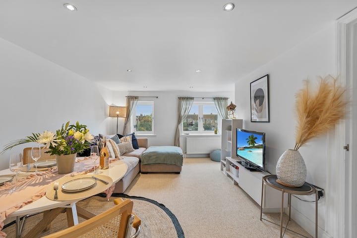 Sealavie- 1 Min To Beach, Stylish Home For 5 | Bbq - Canterbury