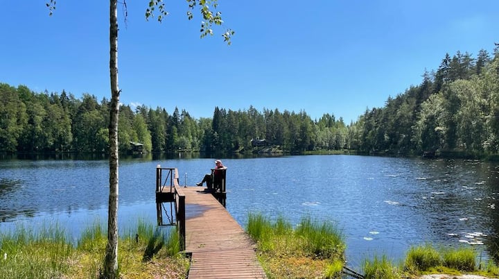 Well Equipped Cottage Facing Two Lakes. - Tampere
