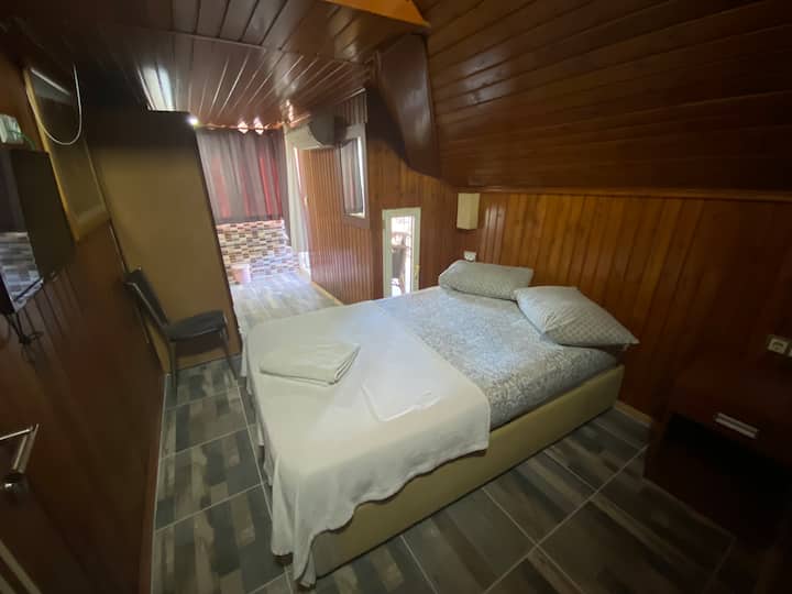 Small Apartment With Balcony - Antalya