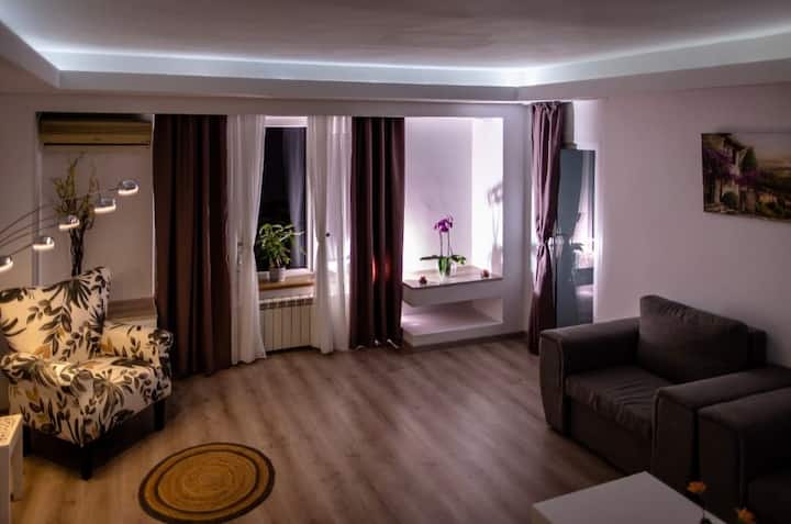 Emma's Home - Bucarest