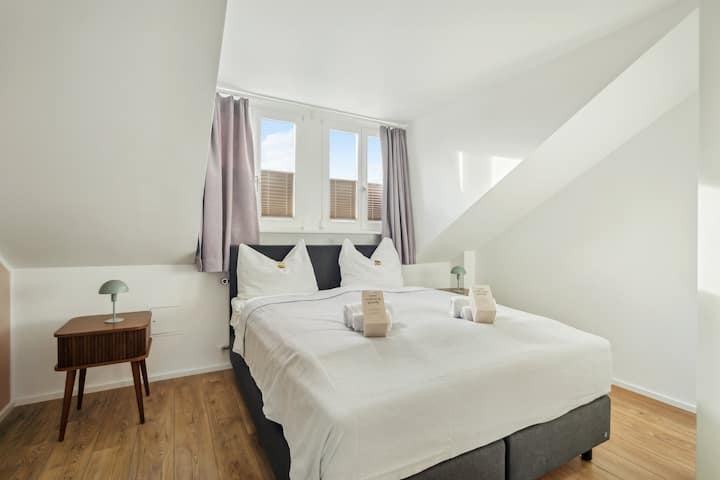 Dresden Antonstraße | Two-bedroom Attic Suite - Dresden