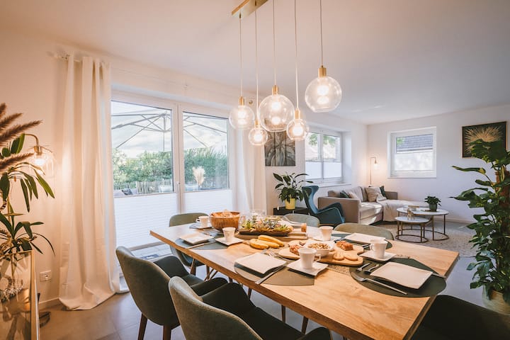 Maison Calme | 7 Personnes-parking-jardin-terrasse - Lübeck