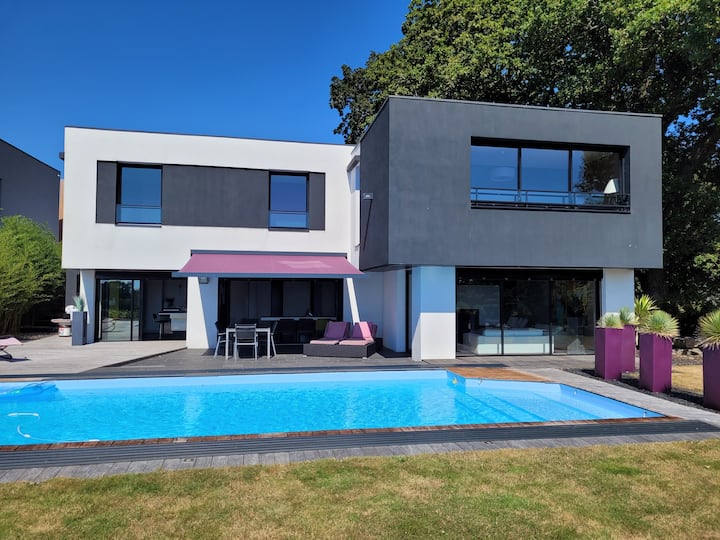 Agréable Chambre D'hôtes Avec Piscine - Vannes