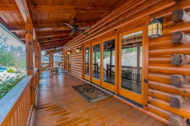 Cozy Mountain Hideaway+ Hot Tub + Mins To Downtown - Suches, GA