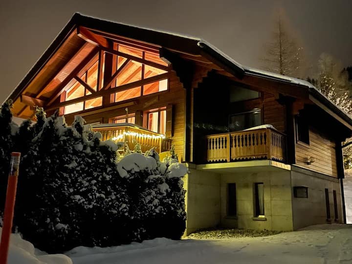 Beautiful Chalet In Swiss Mountain Village - Les Portes du Soleil