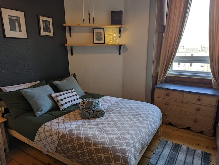 Cosy 1 Bedroom Flat Close To City Centre - Edimburgo
