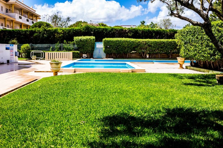 Apartamento Na Praia Da Rocha Com Piscina - Portimão