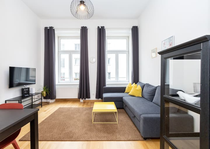 Bright 2br Near Augarten – Family-friendly - Viyana