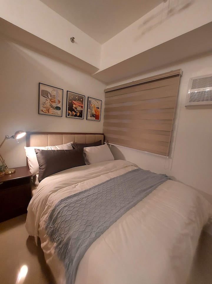 Lovely 1br Condo At Grasstower5 Qc W/wifi & Cable - Quezon City