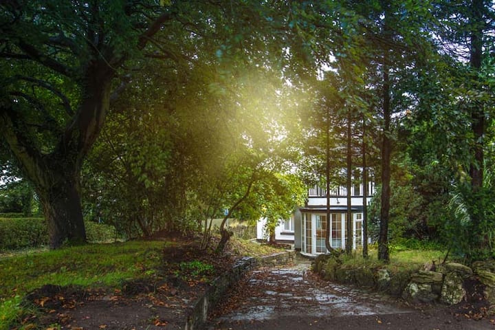 Stunning 8 Bedroom Boutique Guest Rooms - Lancashire