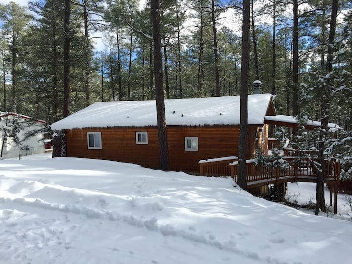 Beautiful Cozy Cabin With Indoor Fireplace - Ruidoso, NM