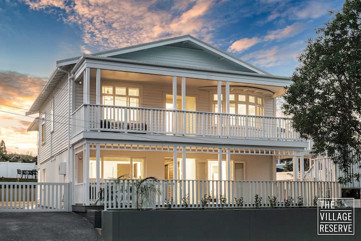 Exclusive Use (9 Bedrooms) - Auckland
