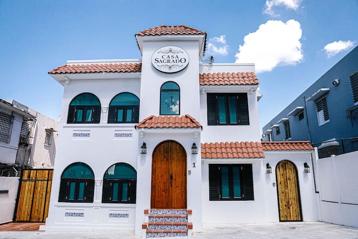 CS2-Colonial 2BR w/Generator & Pkg - Sleep 6 - Apartments for Rent in ...