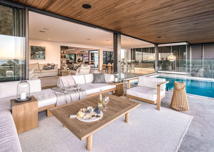 Osprey - Heated Swimming Pool, Ocean Views - Coolum Beach