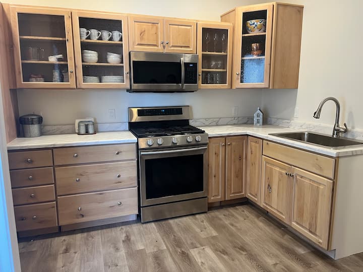 Adorable One Bedroom Guest House - Chandler, AZ